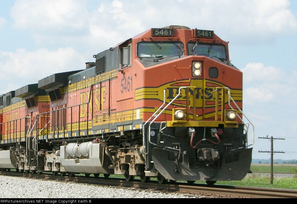 BNSF 5461